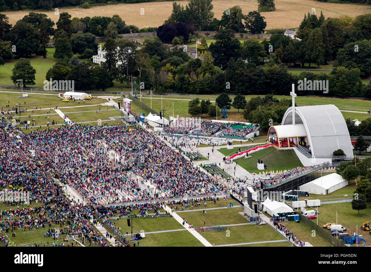 An aerial view of the crowd at Phoenix Park in Dublin as Pope Francis ...