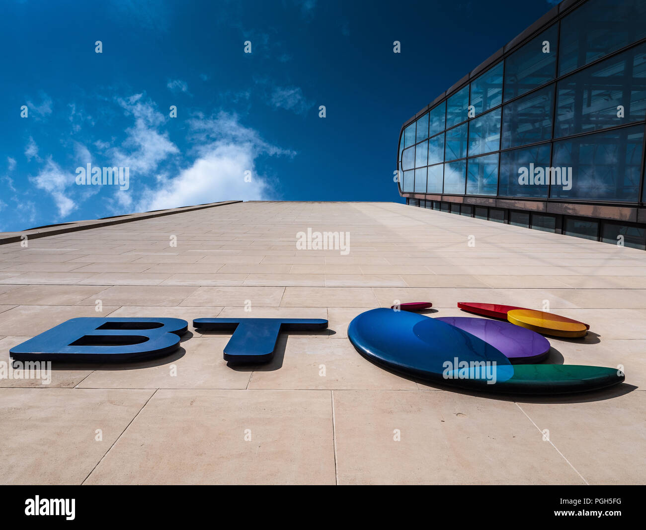 Bt centre newgate street hi-res stock photography and images - Alamy