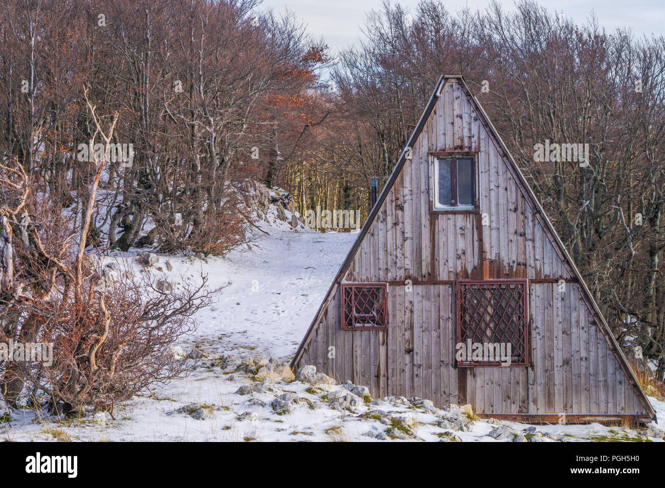 Alpine refuge at 2000 meters high for romantic escapes Stock Photo - Alamy