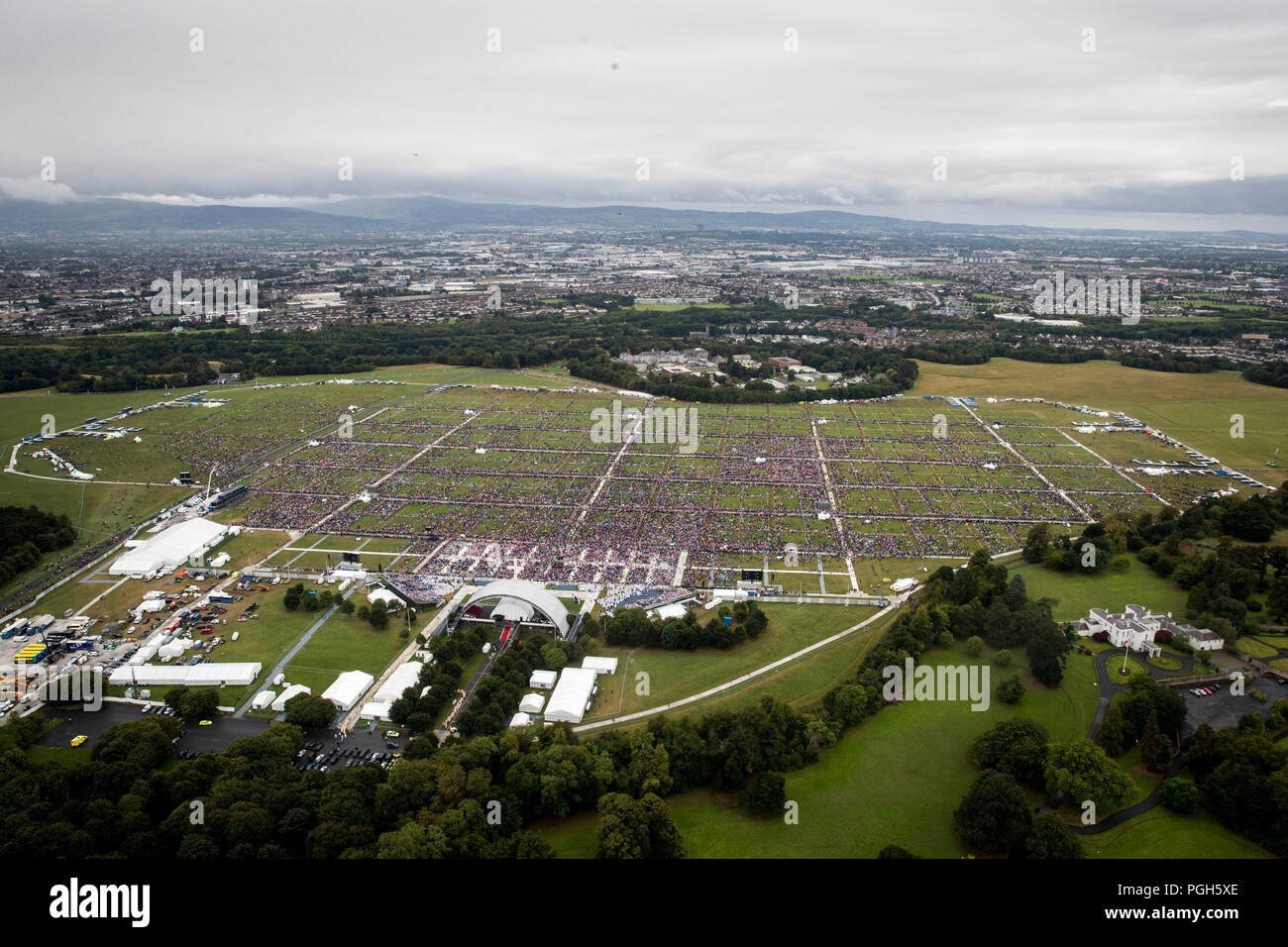 An aerial view of the crowd at Phoenix Park in Dublin as Pope Francis ...
