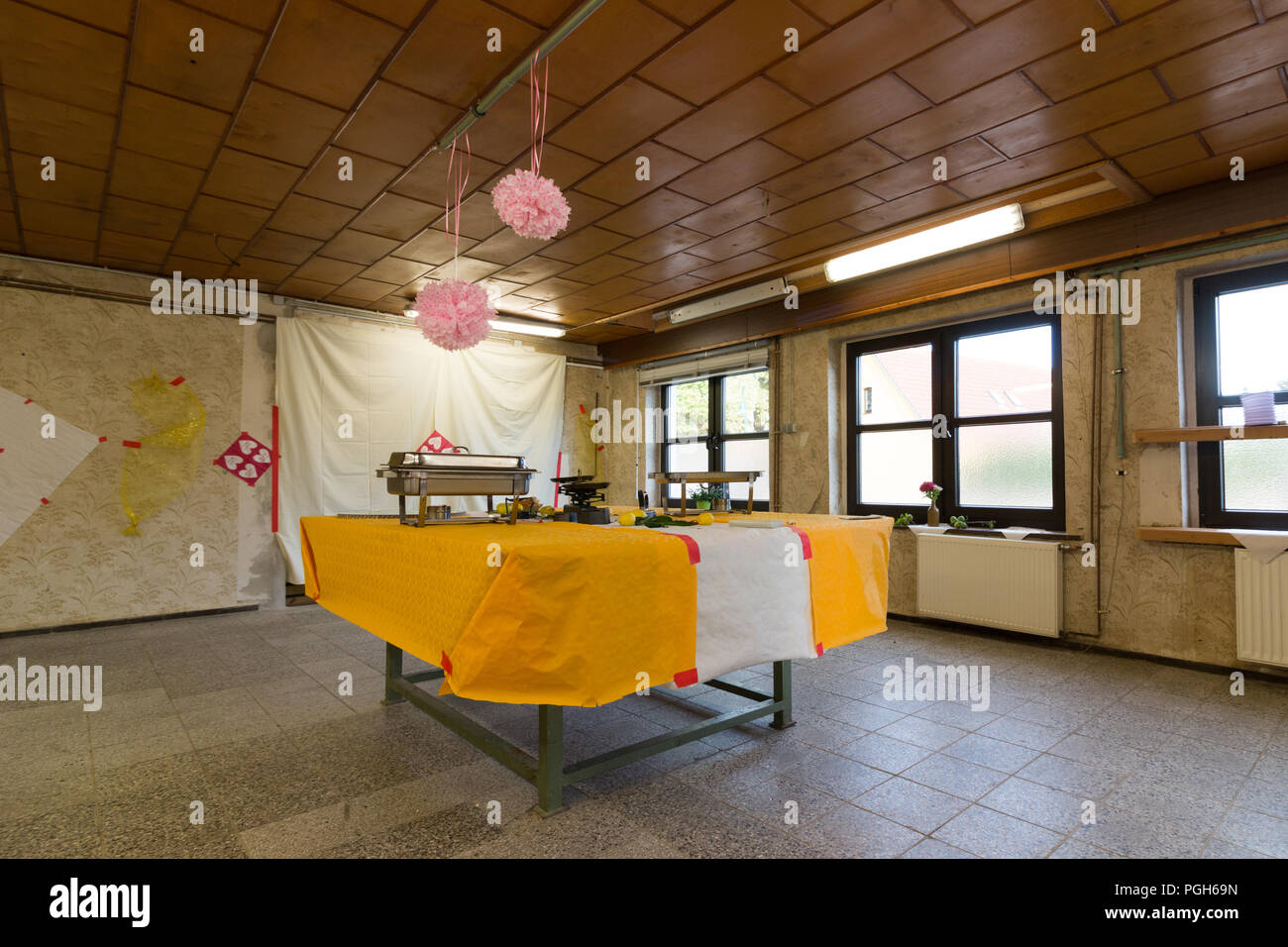 Trüstedt, Germany - August 25, 2018: Decoration for a party. A table ...