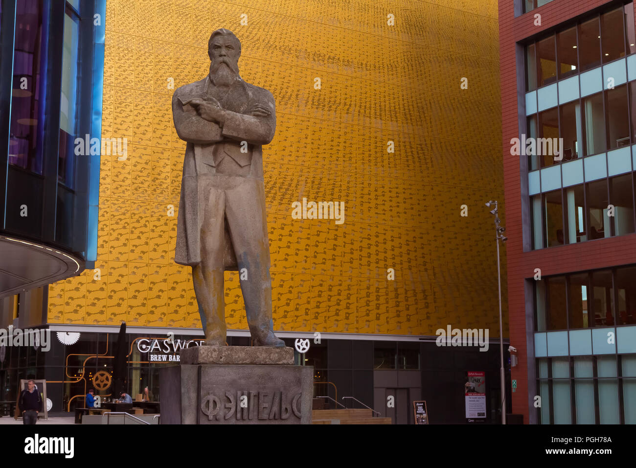 Friedrich engels statue in britain hi-res stock photography and images ...
