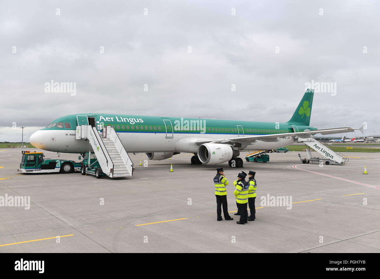 The Aer Lingus aircraft that will fly Pope Francis back to the Vatican ...