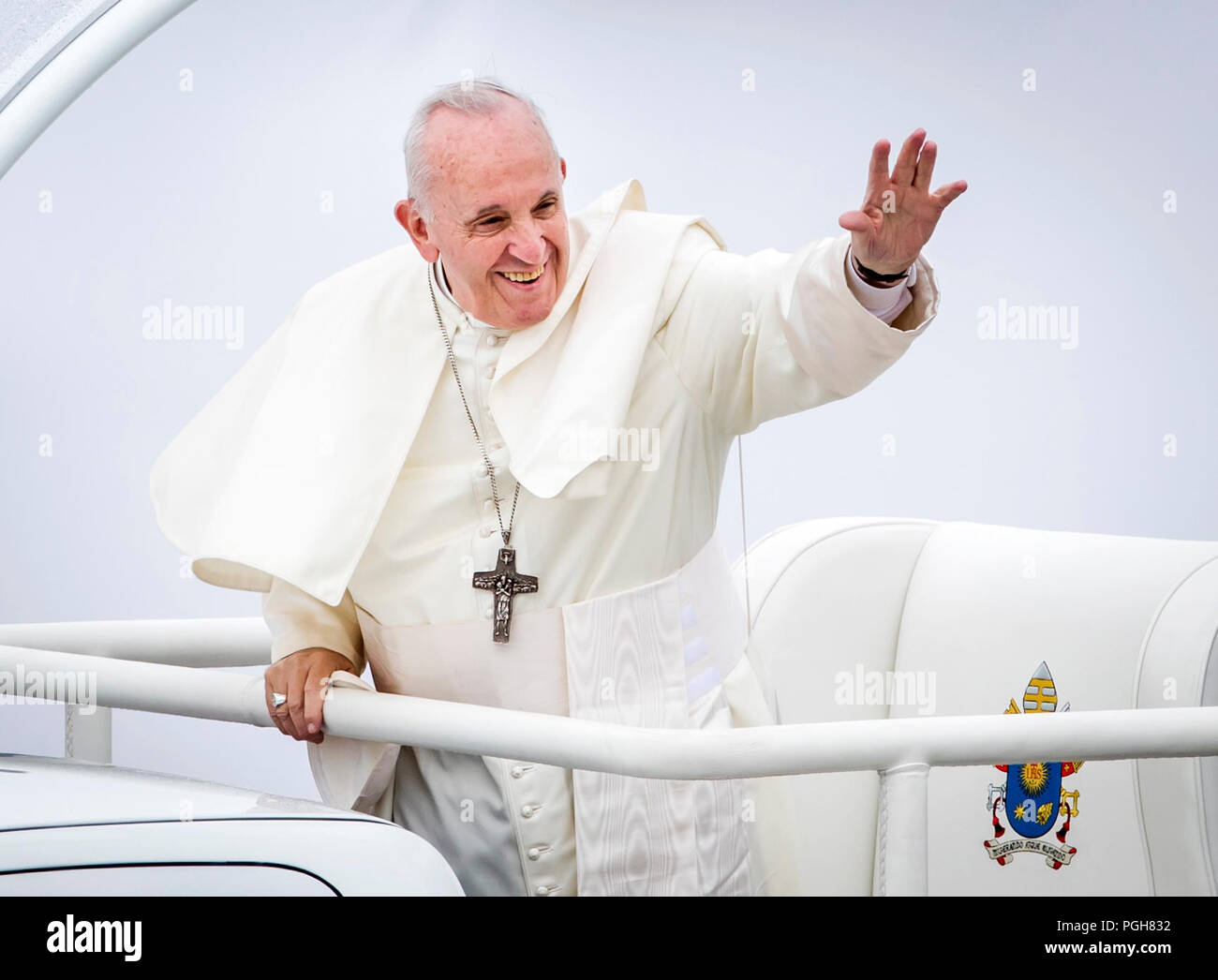Pope Francis arrives to attend the closing Mass at the World Meeting of ...
