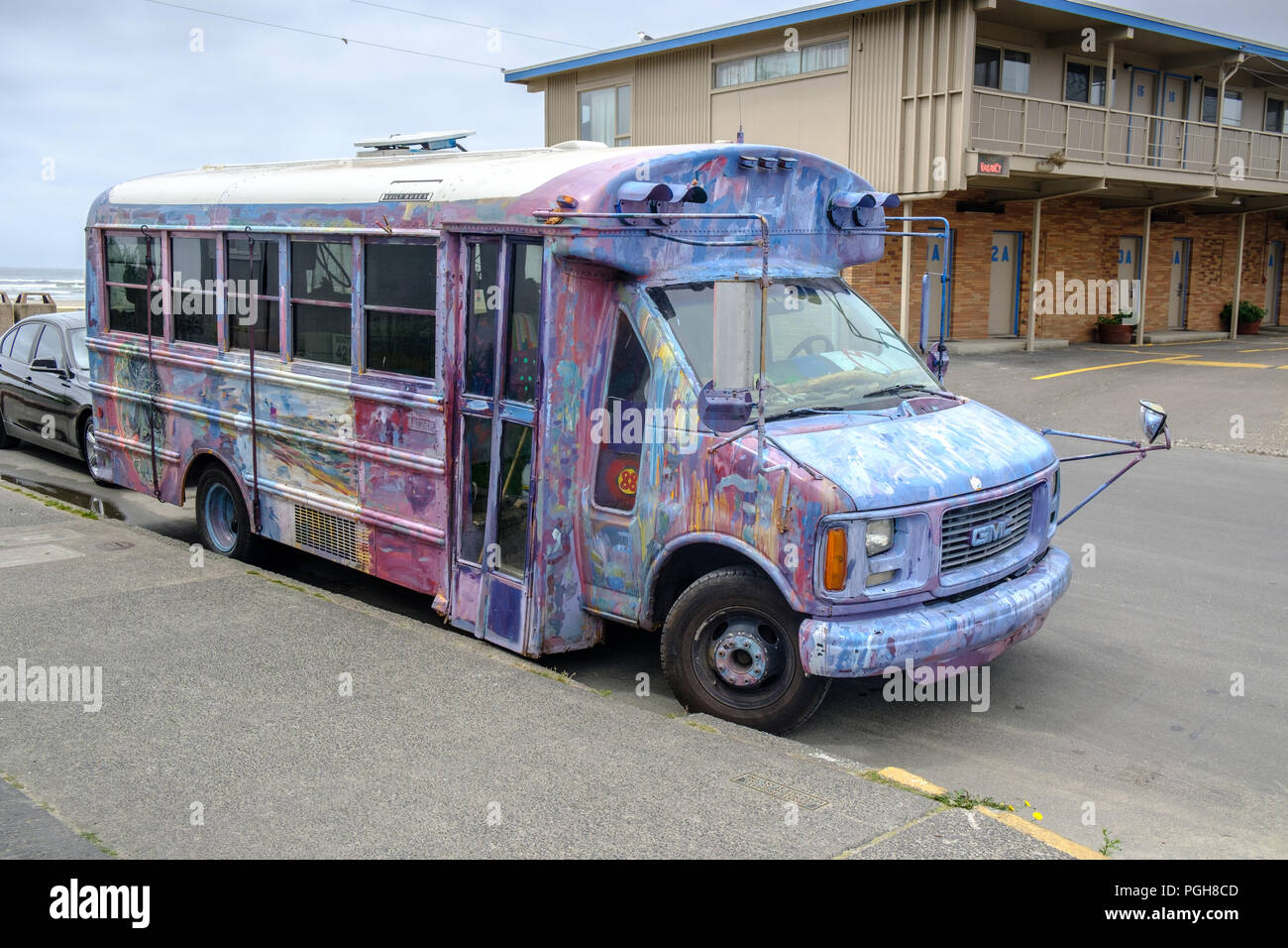 Minibus coach hi-res stock photography and images - Alamy