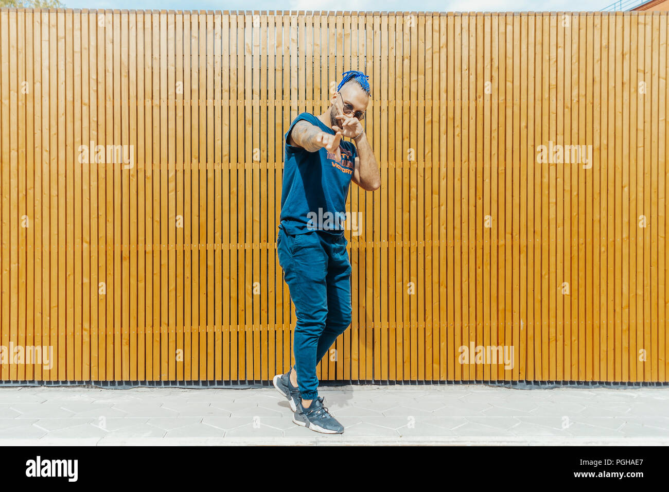 Reggaeton dance hi-res stock photography and images - Alamy