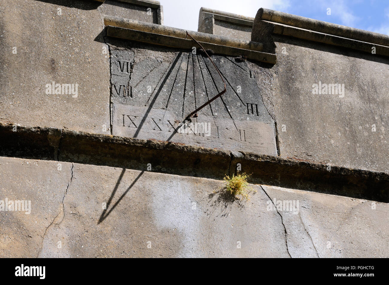 Harlington church hi-res stock photography and images - Alamy