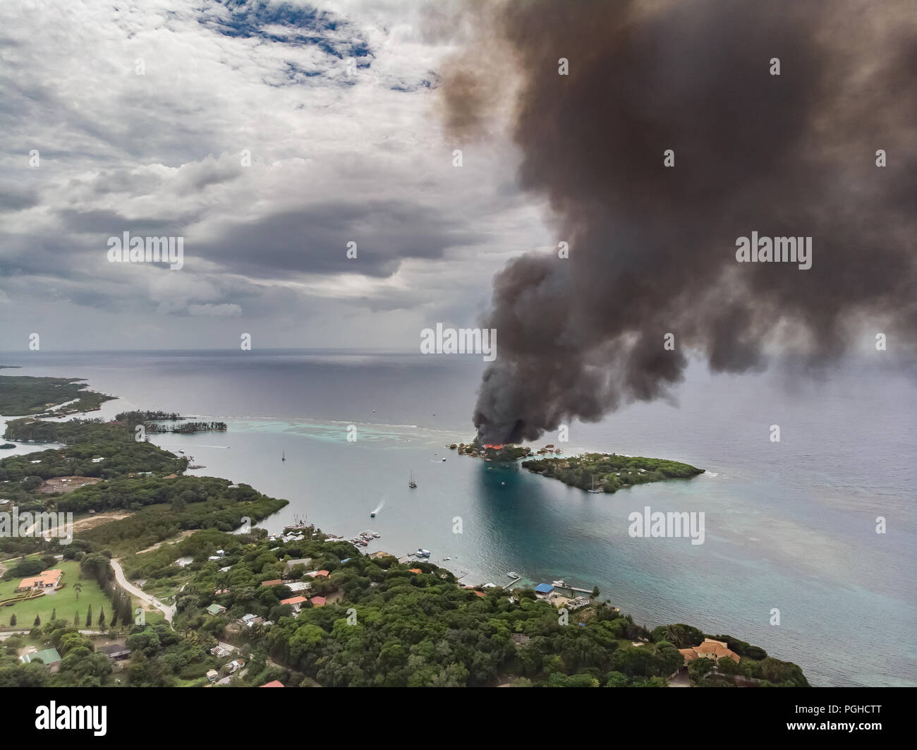 Small island ablaze hi-res stock photography and images - Alamy