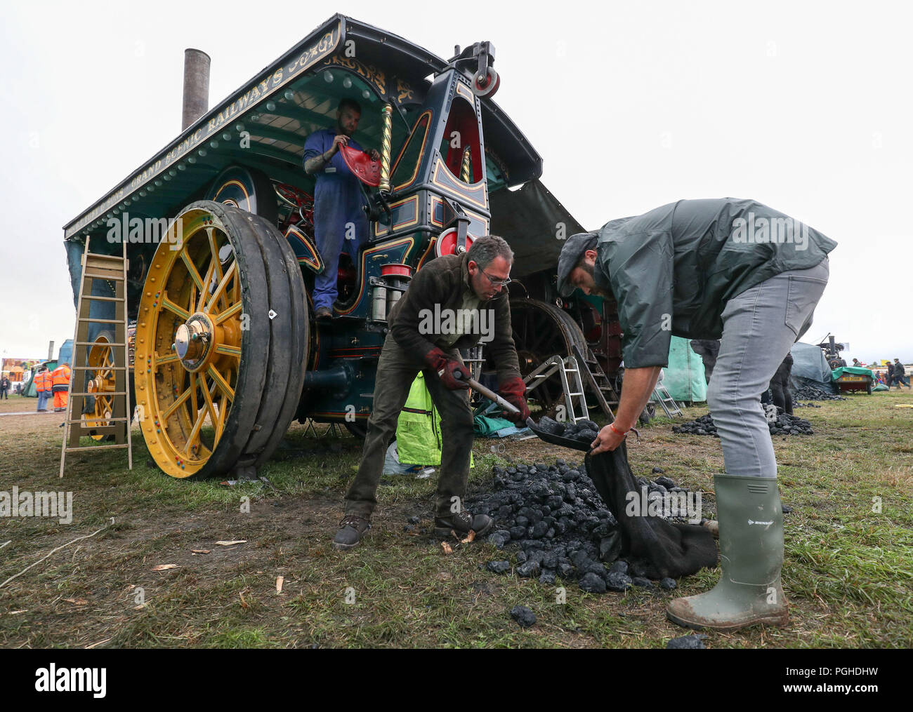 Steam enthusiasts load up coal into their Burrell Showmans Road ...
