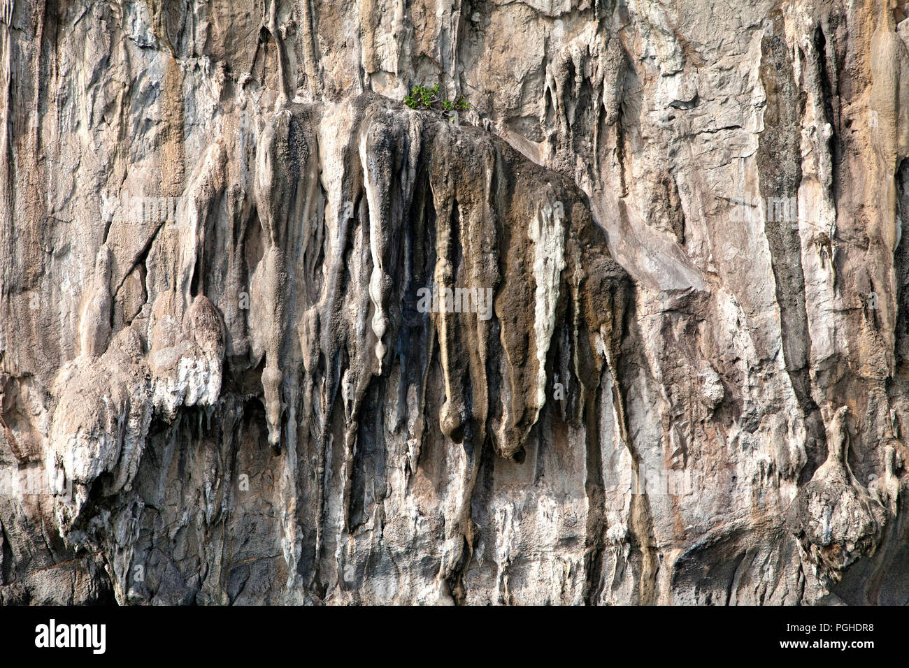 Cliff strata geology hi-res stock photography and images - Alamy