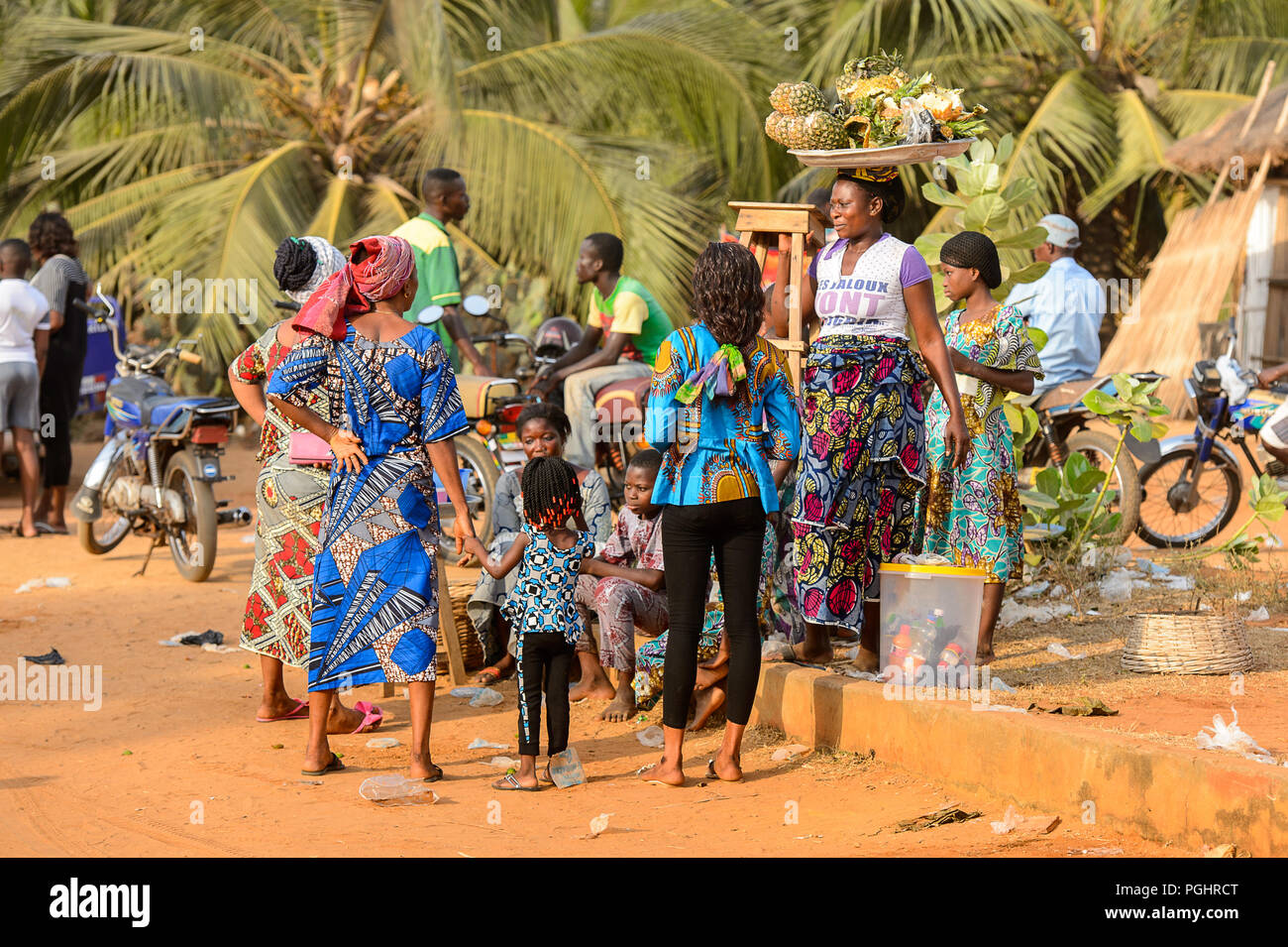 Door of no return benin hi-res stock photography and images - Alamy