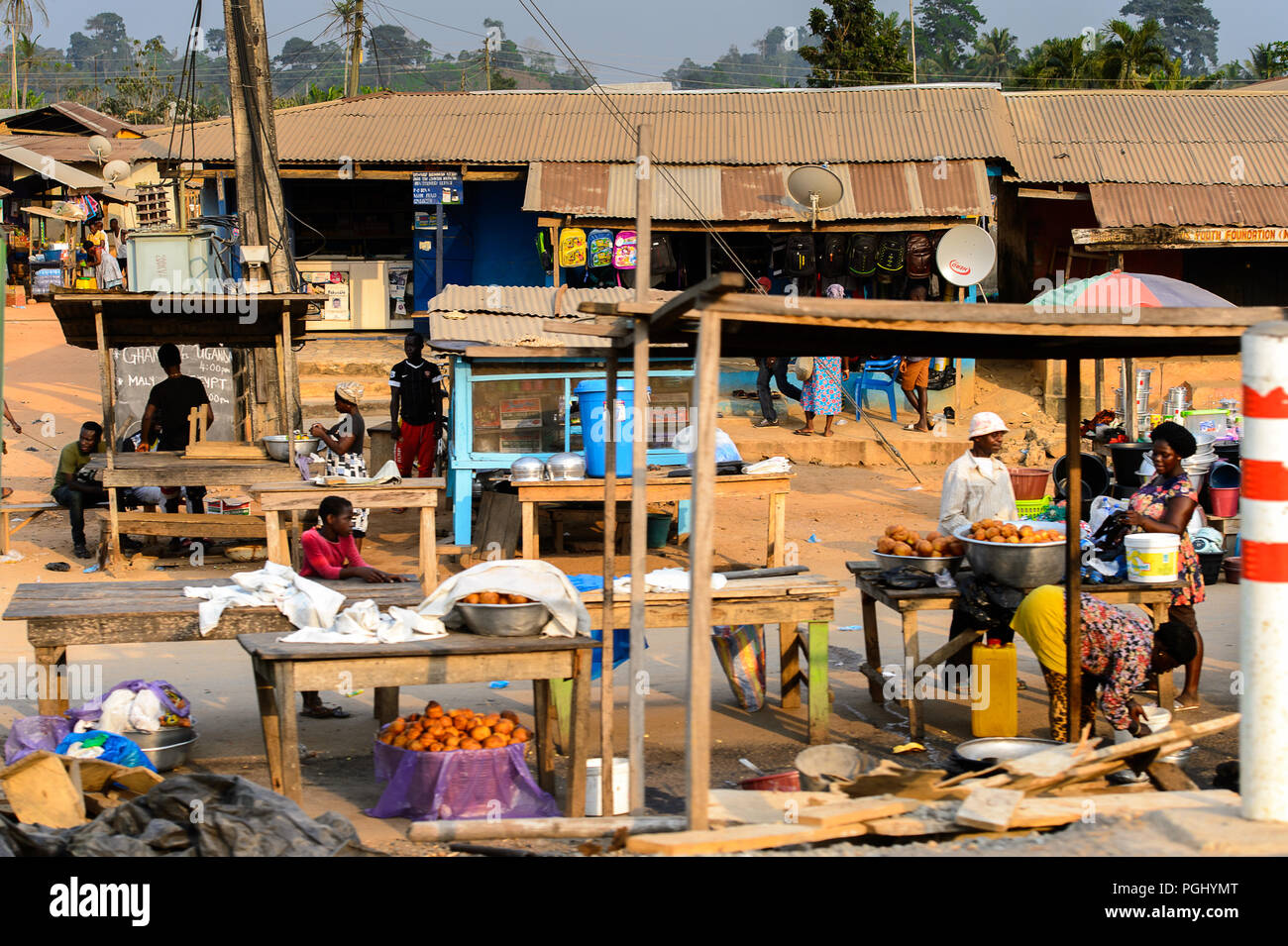 CENTRAL REGION, GHANA - Jan 17, 2017: Unidentified Ghanaian people sell ...