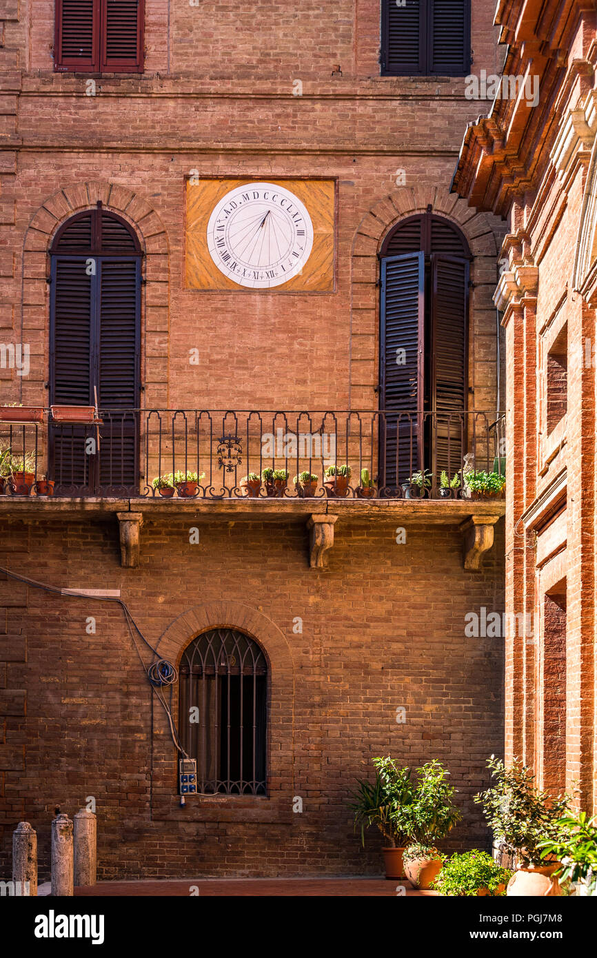 Piazzale Garibaldi High Resolution Stock Photography and Images - Alamy