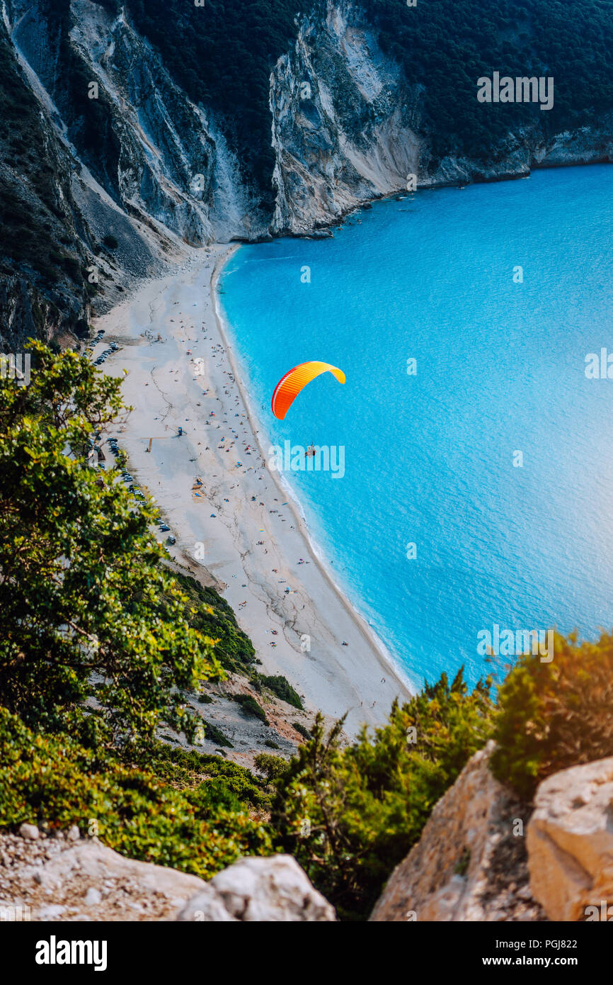 Drop_zone hi-res stock photography and images - Alamy