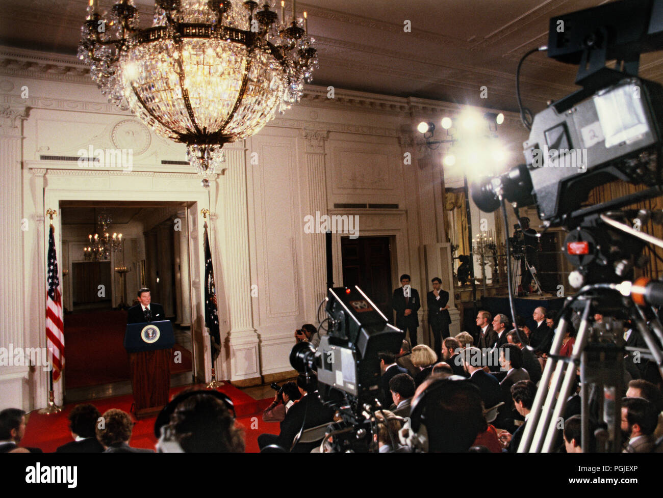 Reagan press conference hi-res stock photography and images - Alamy