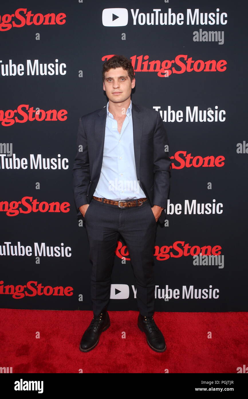 Wenner rolling stone hi-res stock photography and images - Alamy