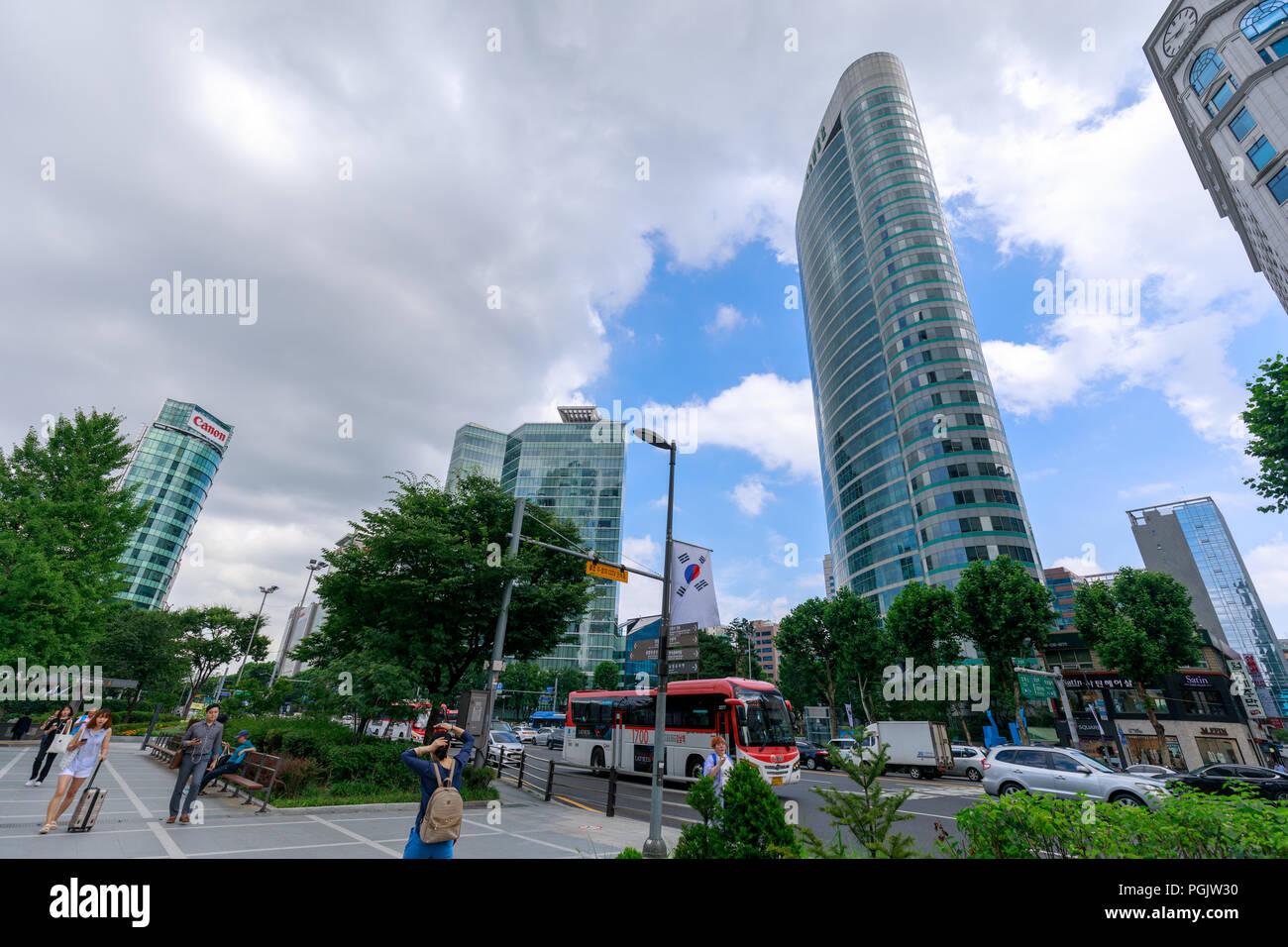 Seoul, South Korea - Jul 21, 2018 : Office buildings and streetscape ...