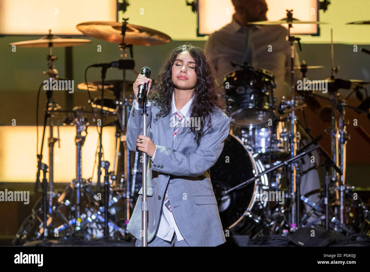 Alessia cara singer hi-res stock photography and images - Alamy