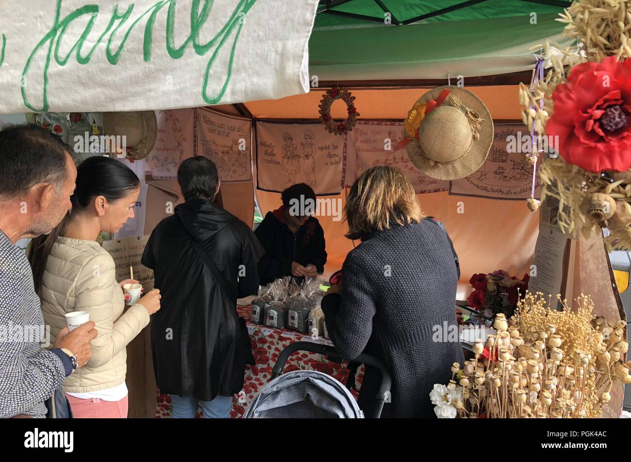 100 Handmade High Resolution Stock Photography and Images - Alamy