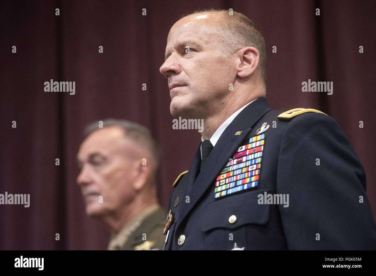 Scott Afb, IL, USA. 24th Aug, 2018. Marine Corps Gen. Joe Dunford ...