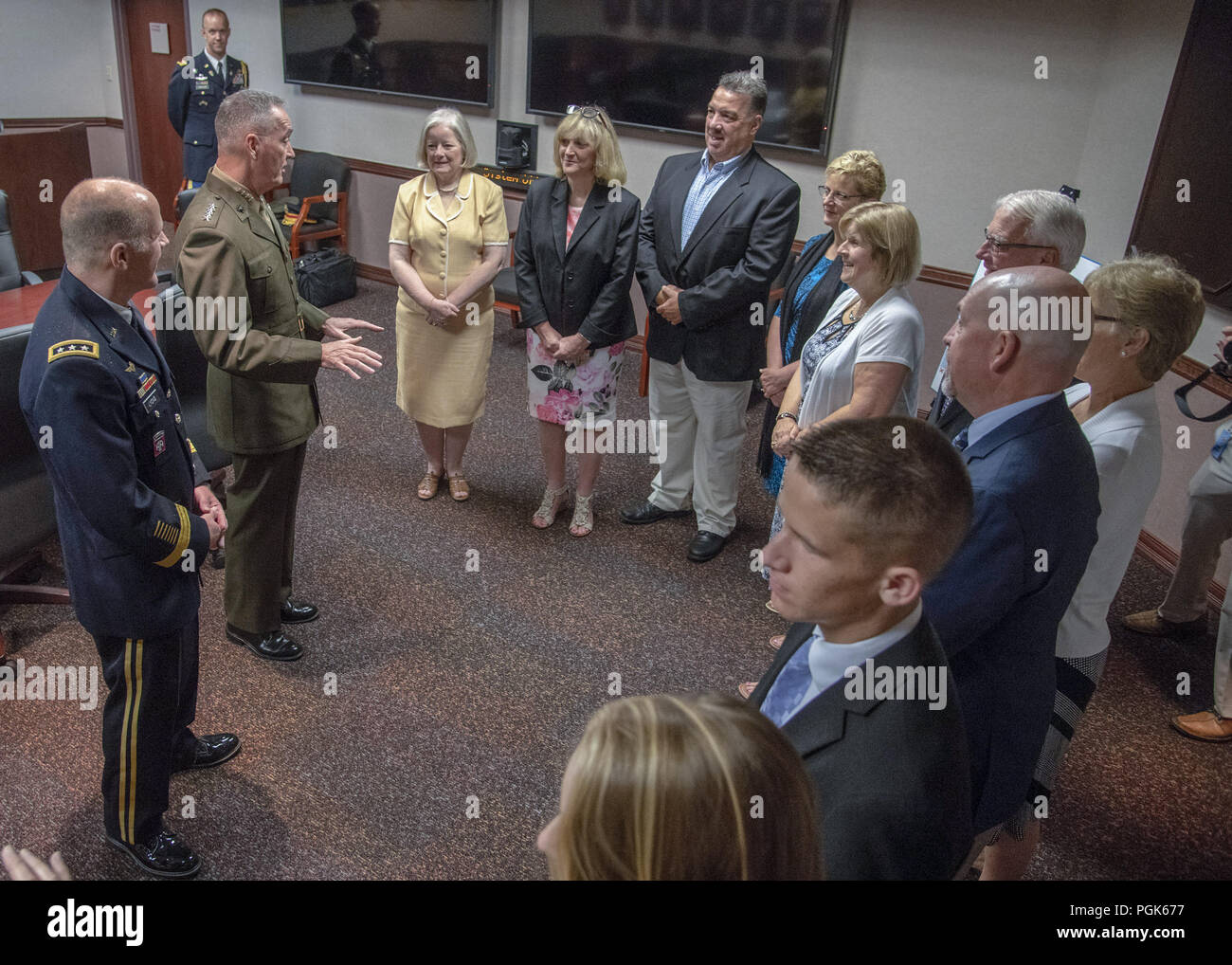 Scott Afb, IL, USA. 24th Aug, 2018. Marine Corps Gen. Joe Dunford ...