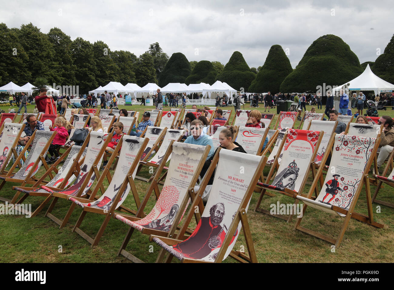 With Union Jack Backdrop High Resolution Stock Photography and Images ...