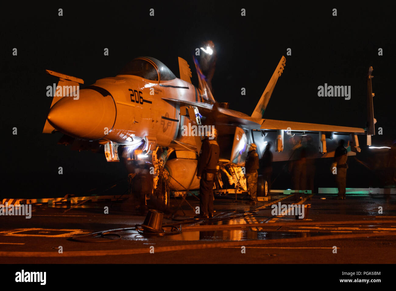 Of strike fighter squadron vfa 14 hi-res stock photography and images ...