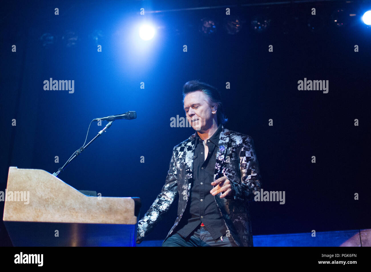 Lawrence gowan hi-res stock photography and images - Alamy