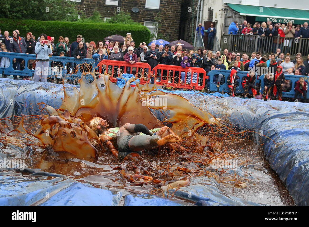 Pool of gravy hi-res stock photography and images - Alamy