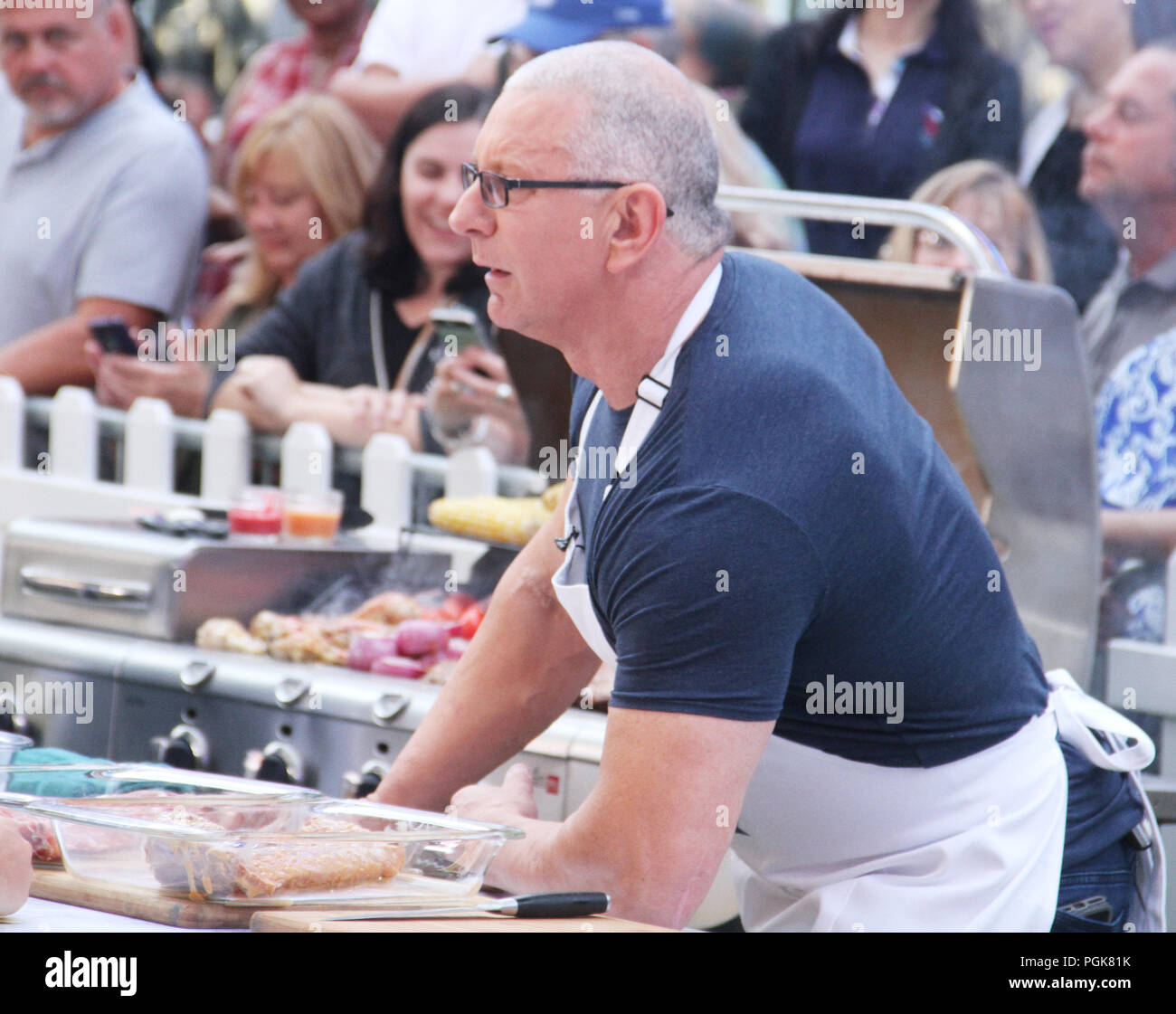 New York, NY, USA. 27th Aug, 2018. Robert Irvine cooking at Good ...
