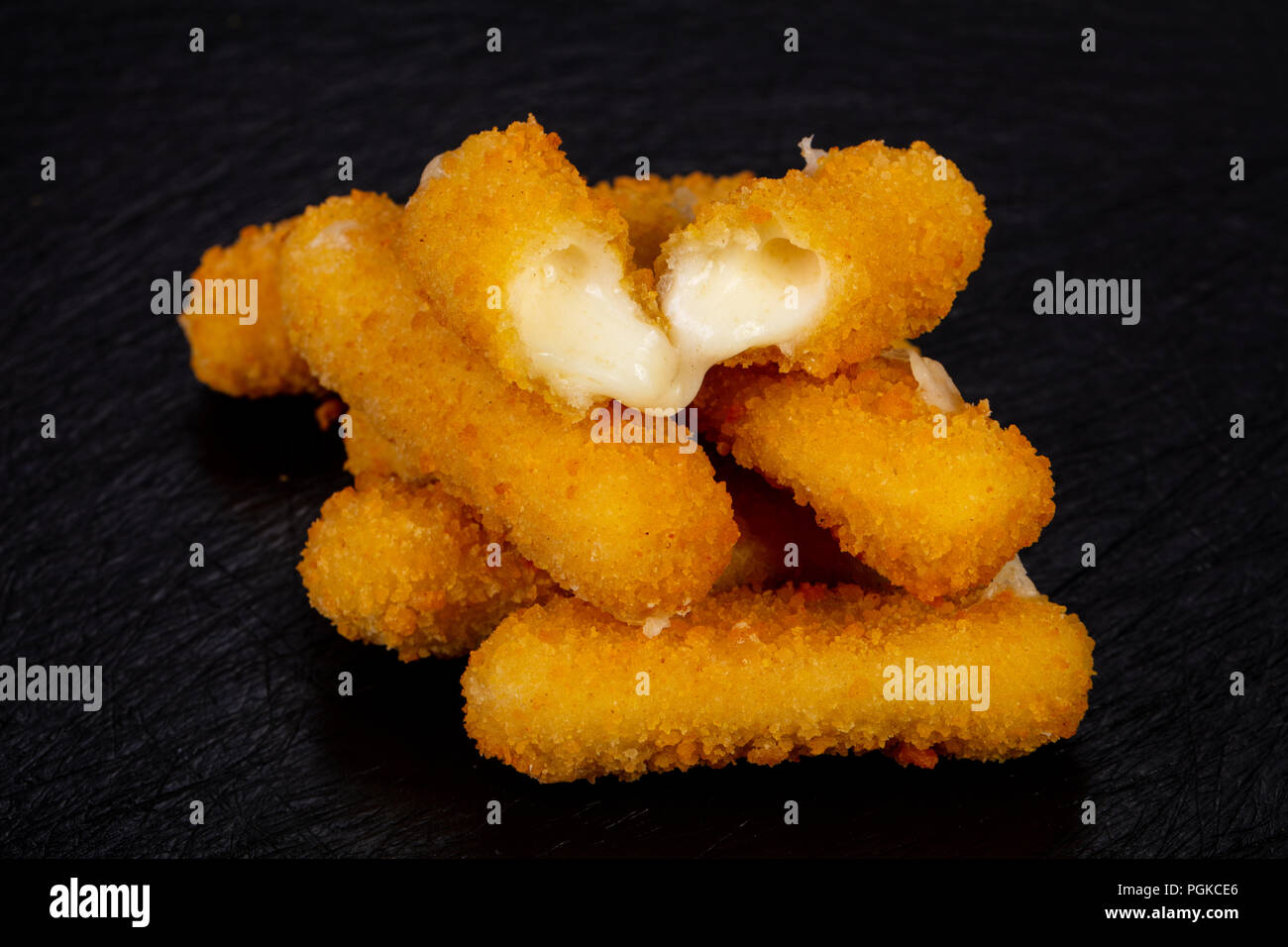 Korean garlic cheese bread hi-res stock photography and images - Alamy