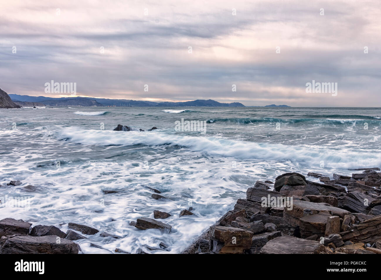 Barrika beach hi-res stock photography and images - Alamy