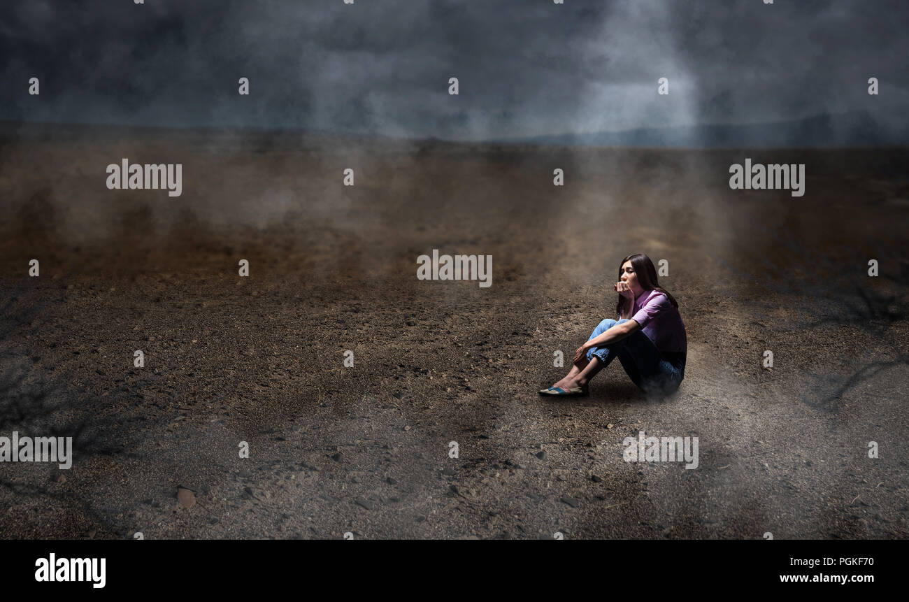 Night dust storm hi-res stock photography and images - Alamy