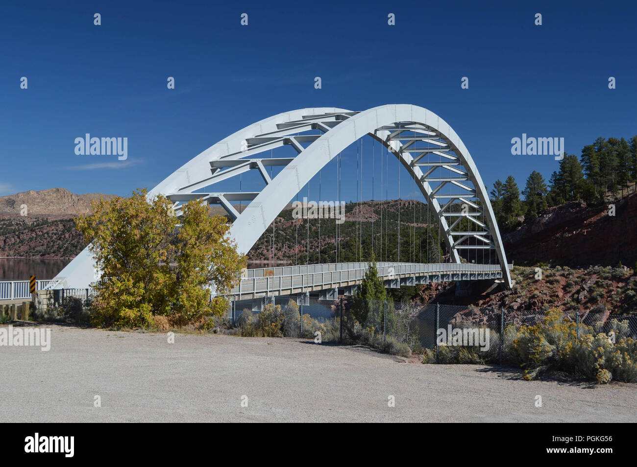 Close-Up View of Cart Creek Arch Bridge At Flaming Gorge National ...
