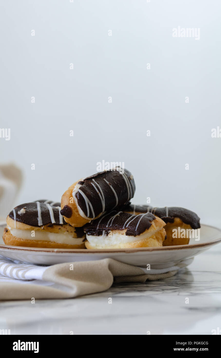 Empty eclairs hi-res stock photography and images - Alamy