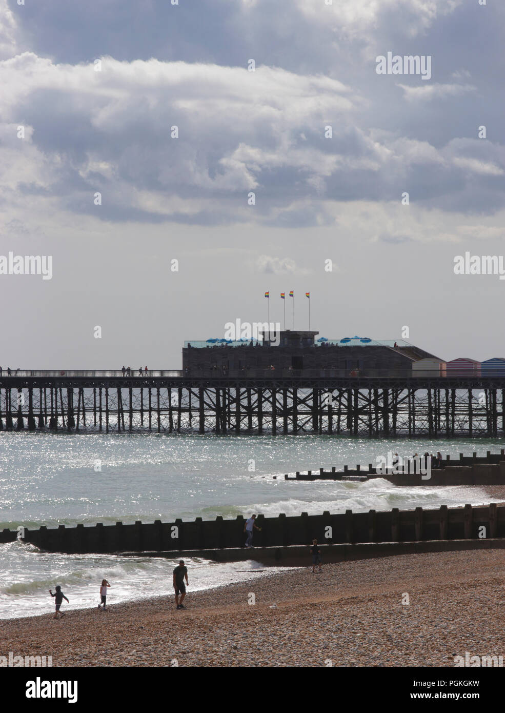 Hastings beach summer hi-res stock photography and images - Alamy