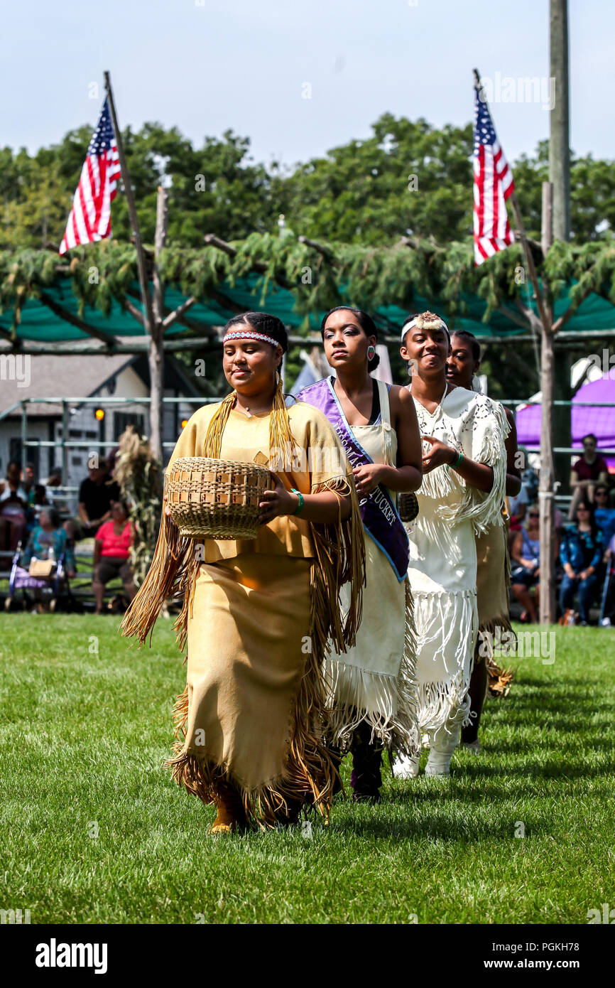 Mashantucket Reservation, Ct, USA. 25th Aug, 2018. Nafeezah Shabazz ...