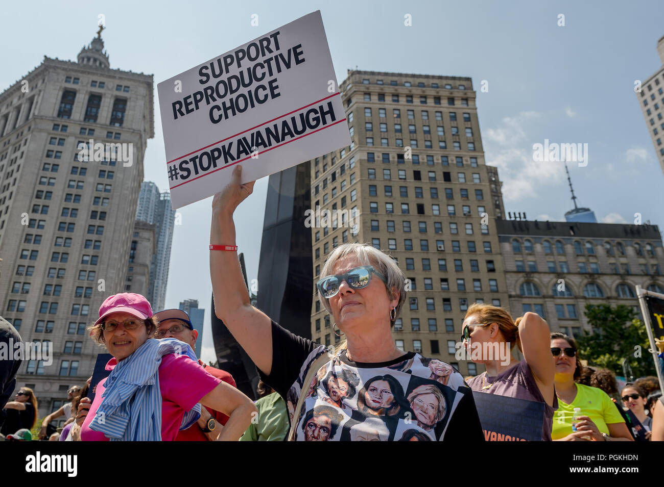 Caroline kava hi-res stock photography and images - Alamy