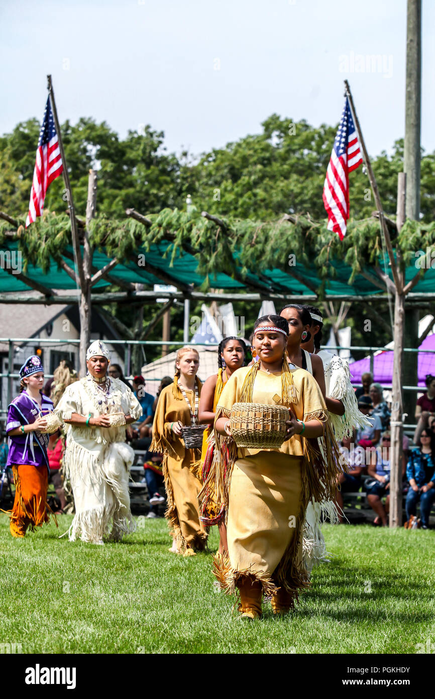 Mashantucket pequot reservation hi-res stock photography and images - Alamy