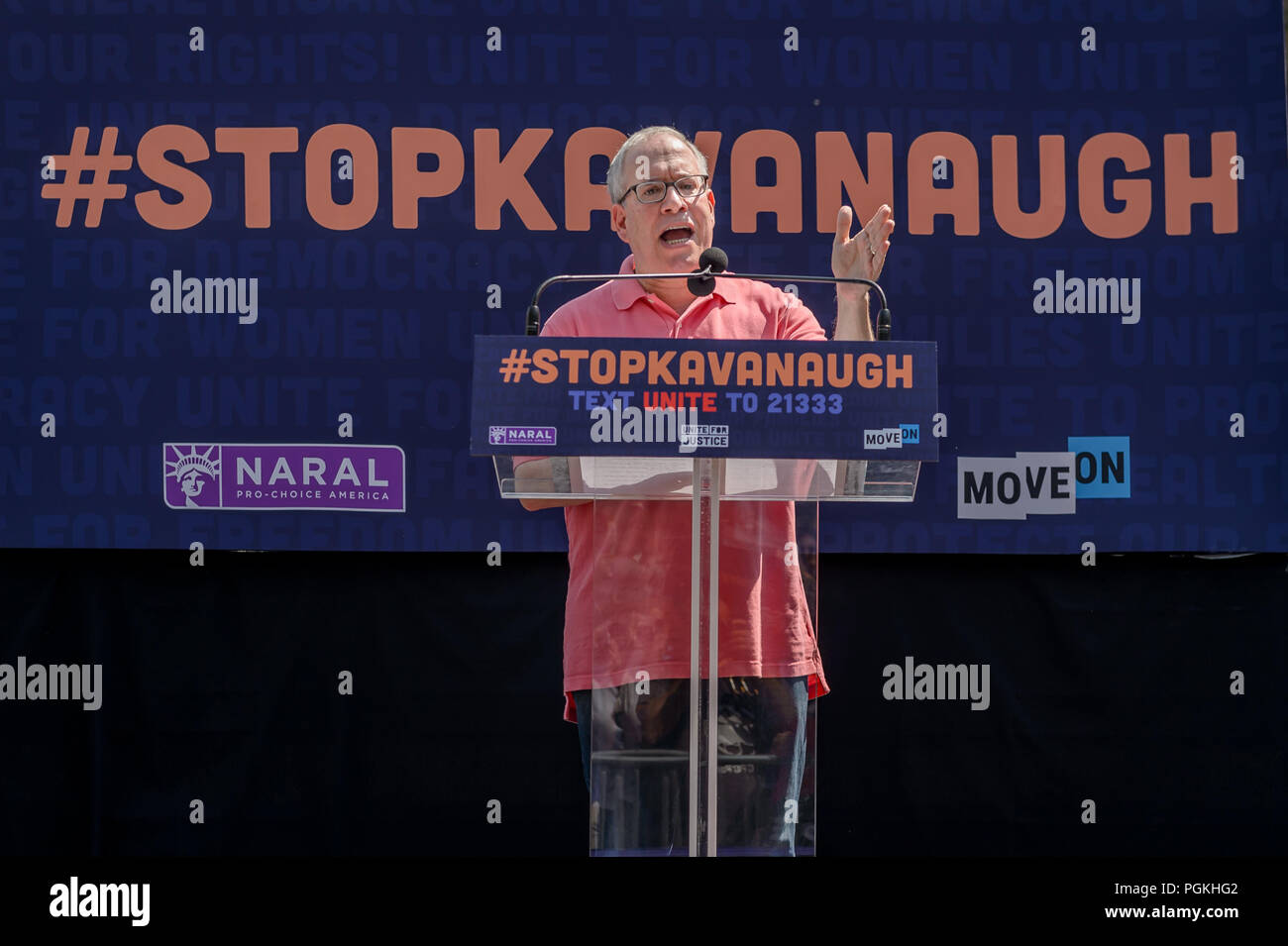 Caroline kava hi-res stock photography and images - Alamy