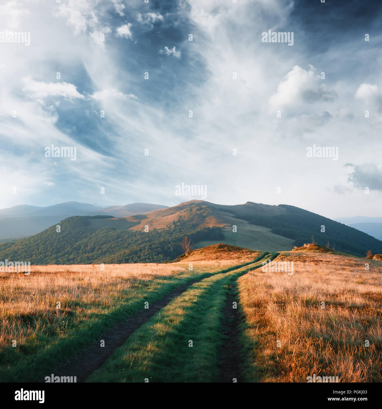 Autumn hiking blue mountains hi-res stock photography and images - Alamy