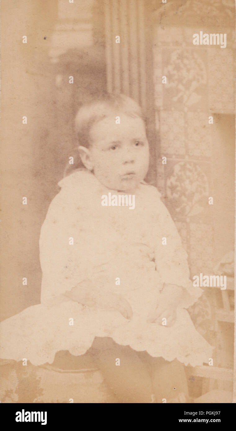 Victorian child hi-res stock photography and images - Alamy