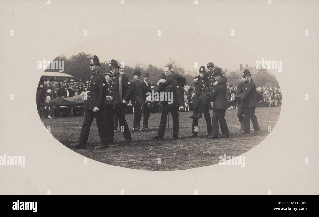 First aid officer hi-res stock photography and images - Alamy