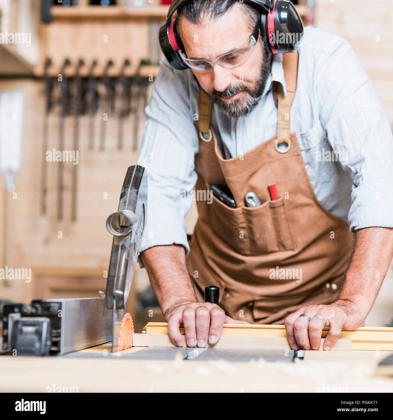 Carpenter craftsman wood carpentry hi-res stock photography and images ...