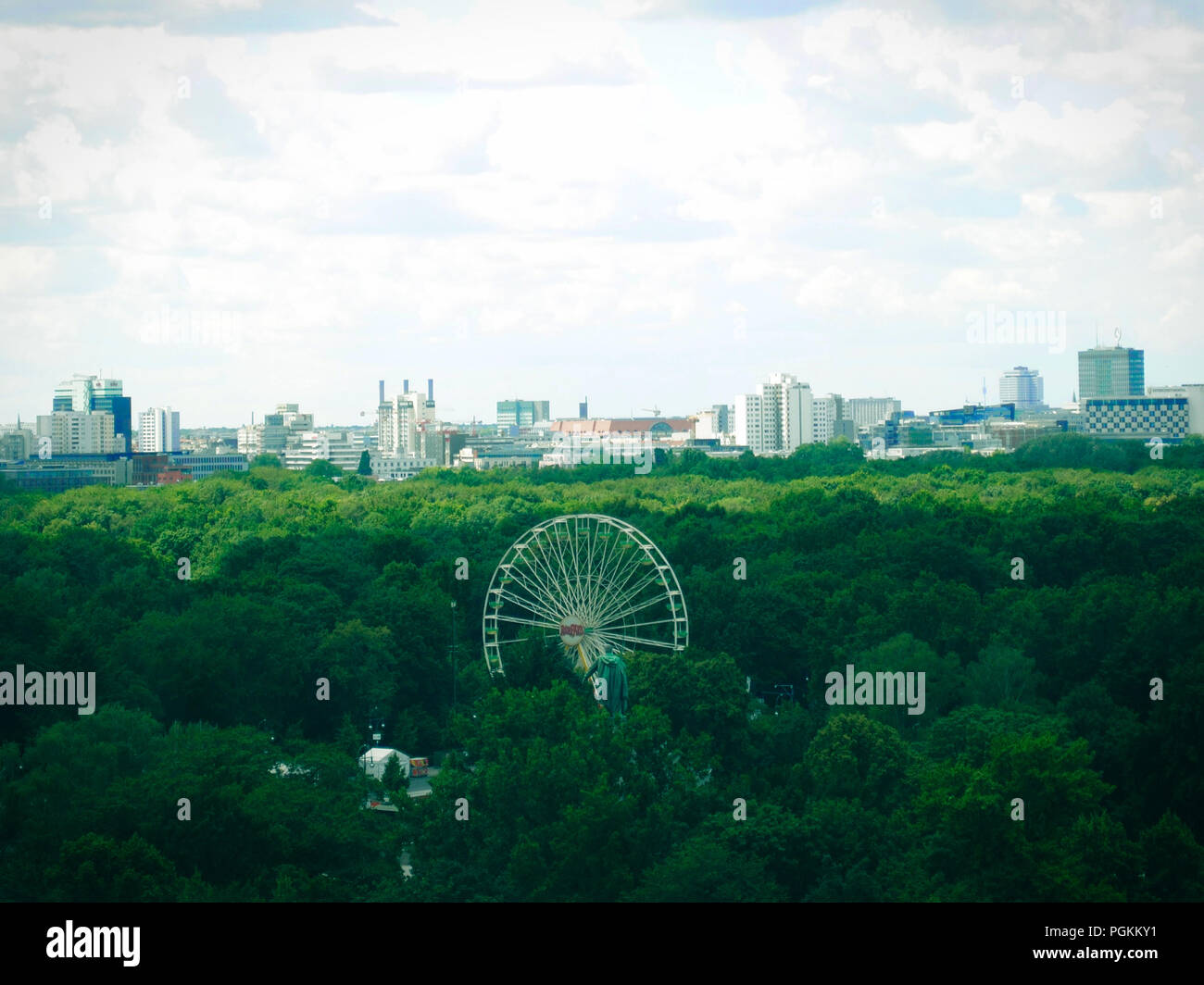 Berlin ferris wheel Stock Photo - Alamy