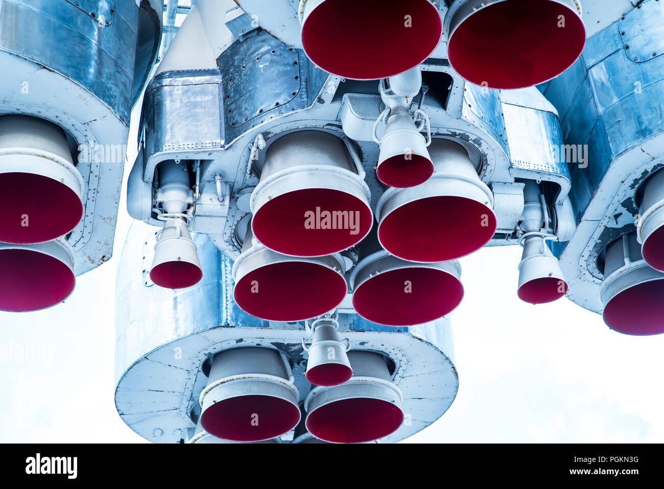 Rocket ship flame hi-res stock photography and images - Alamy