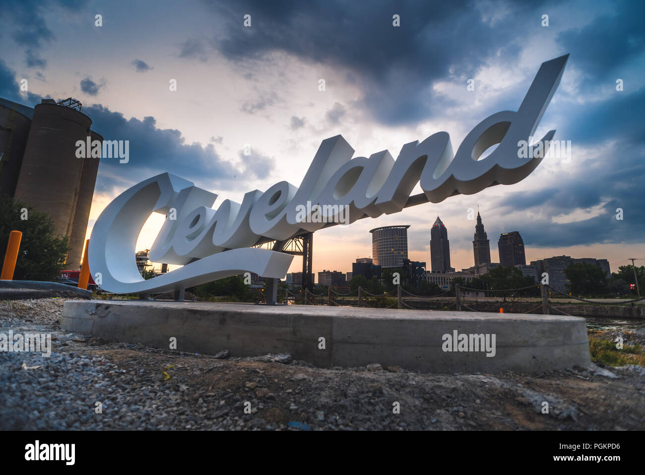 Cleveland Skyline and Script Sign Stock Photo - Alamy