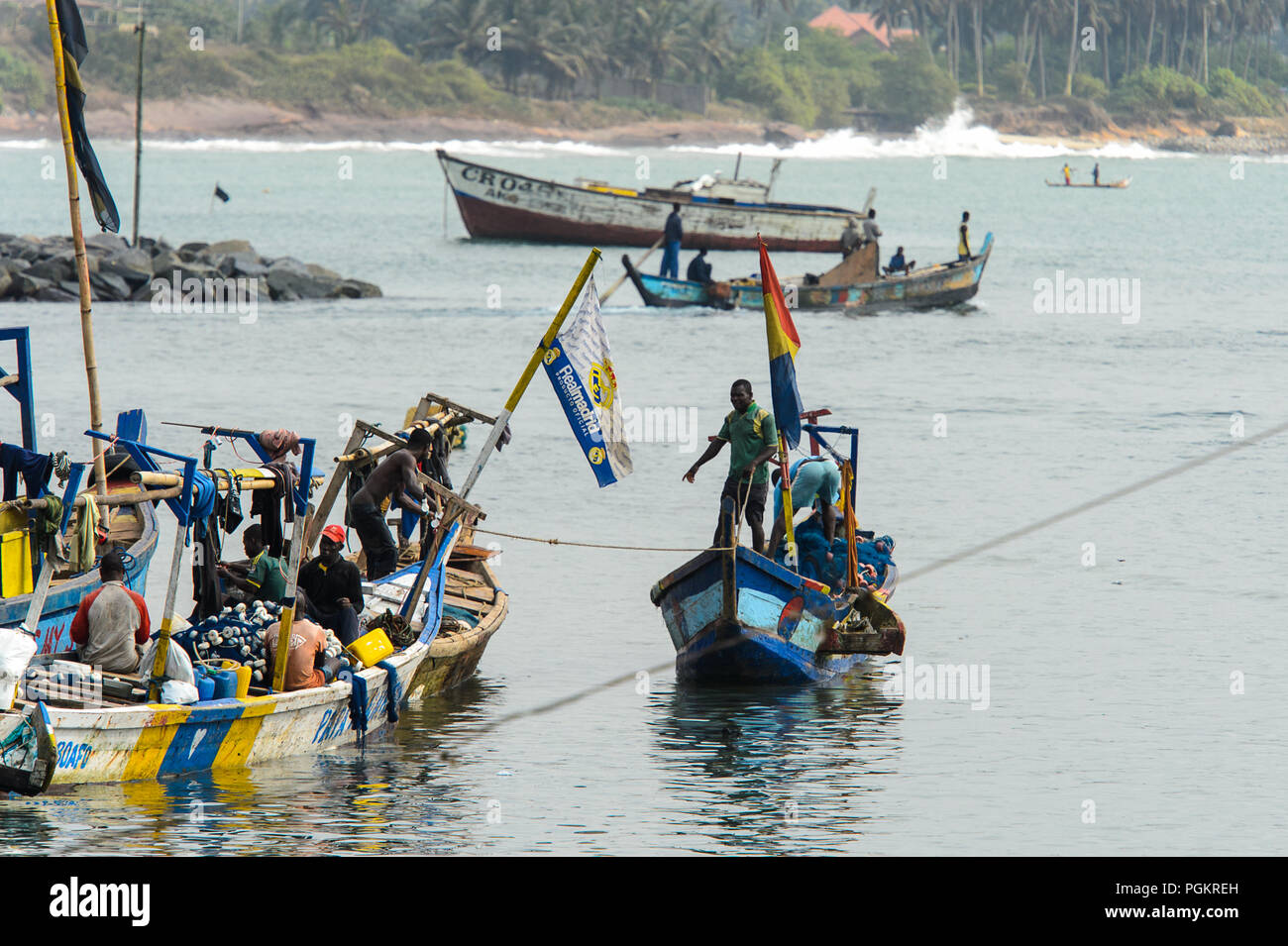 ELMINA, GHANA -JAN 18, 2017: Unidentified Ghanaian people sail on the ...