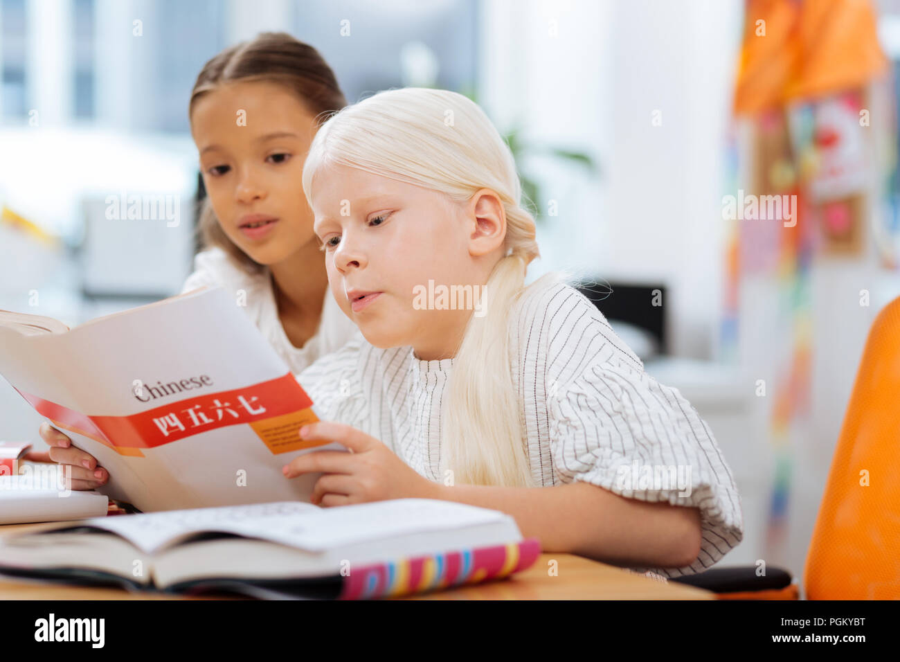 Language learning class hi-res stock photography and images - Alamy