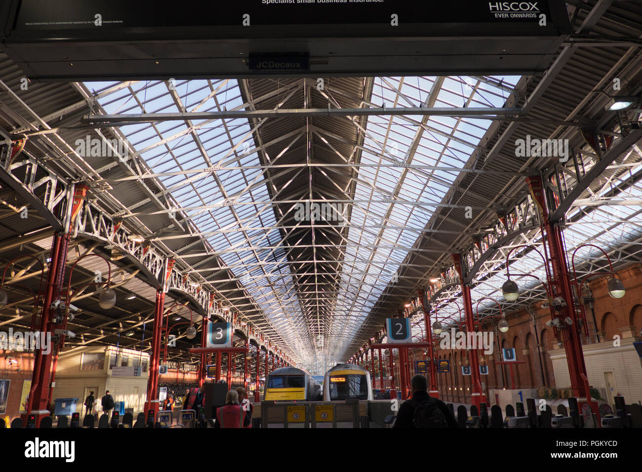 Marylebone station hi-res stock photography and images - Alamy